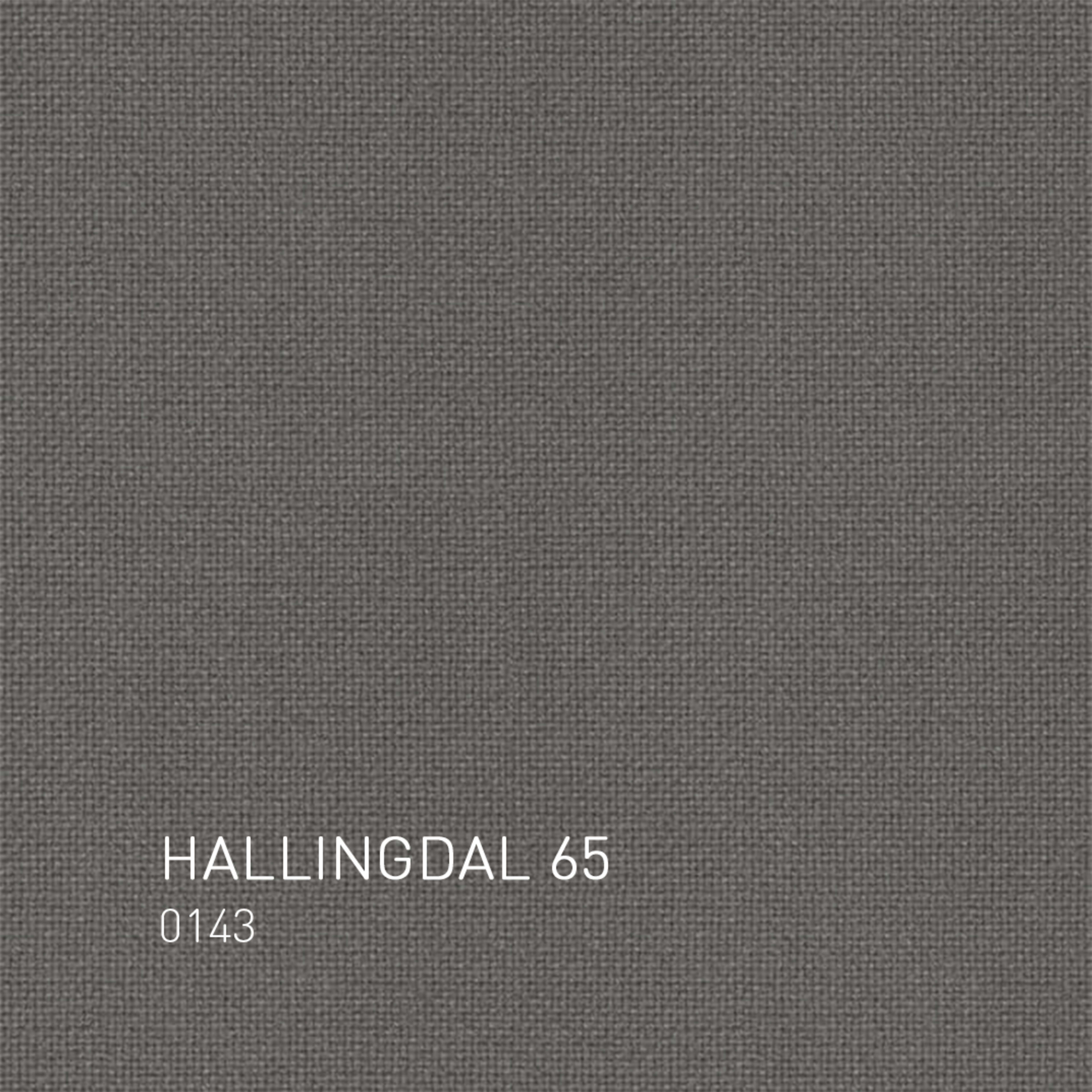 92% new wool worsted / 8% nylon