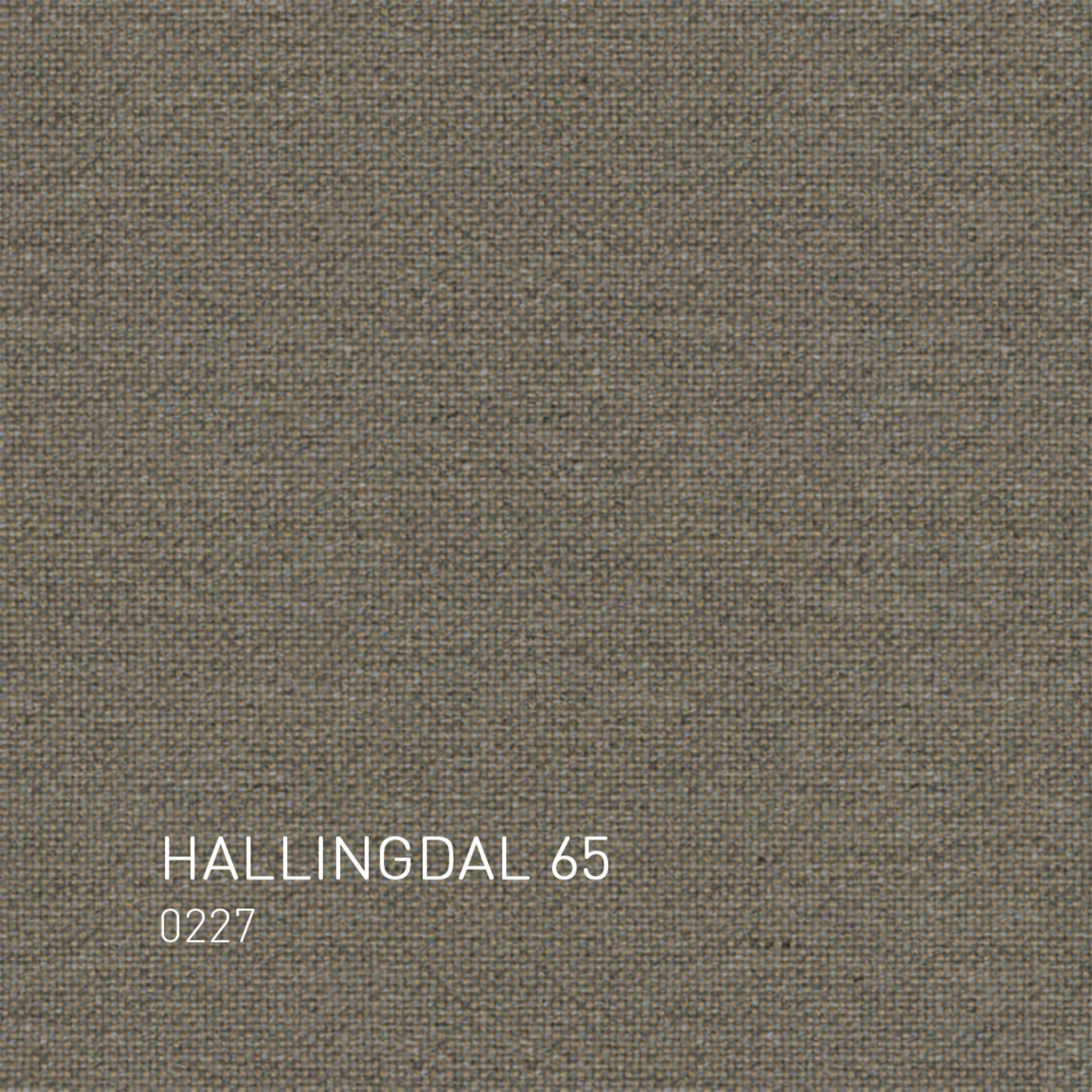 92% new wool worsted / 8% nylon