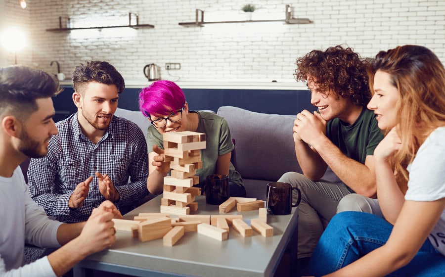 30 Traditional (and Modern!) Spanish Games You'll Love