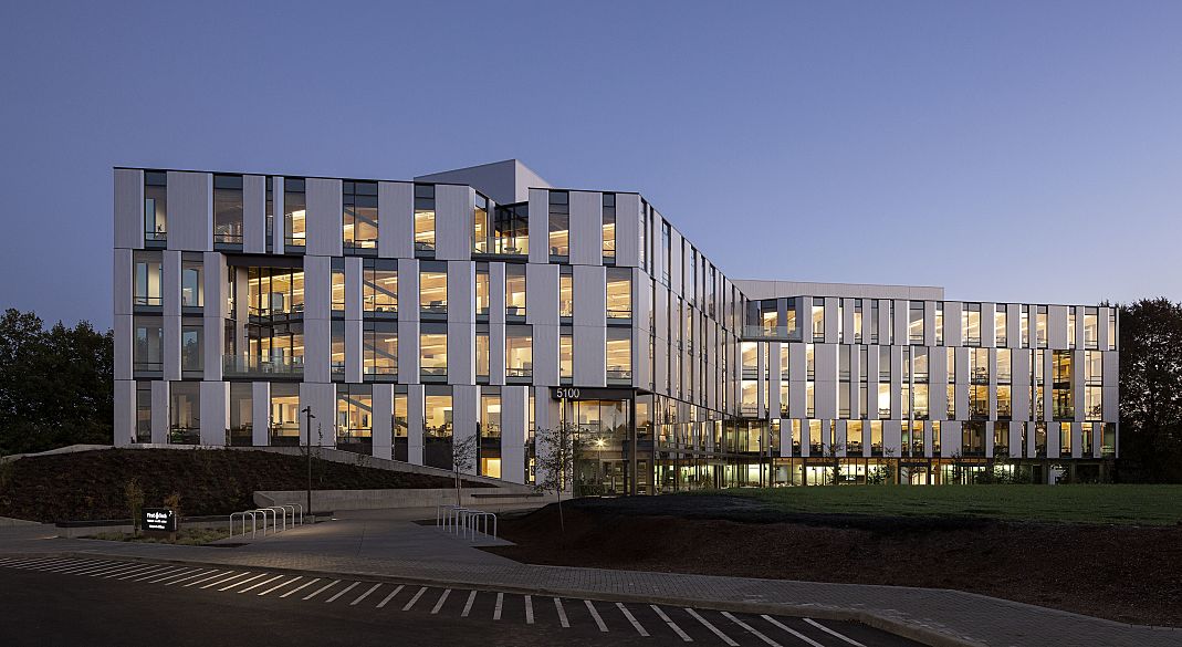 First Tech Federal Credit Union - Mass Timber WIN Project | WoodWorks ...