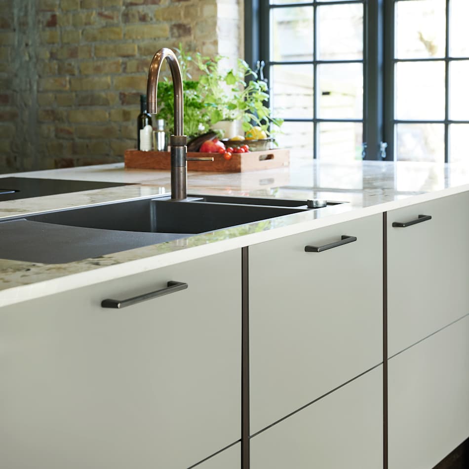 Salmon Street: Se Trine Trøstrup Darré smukke køkken | HTH