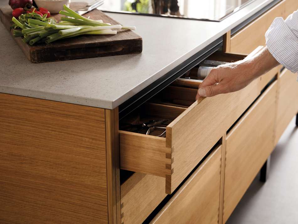 Hvad koster et nyt køkken? Se prisen på et nyt køkken | HTH