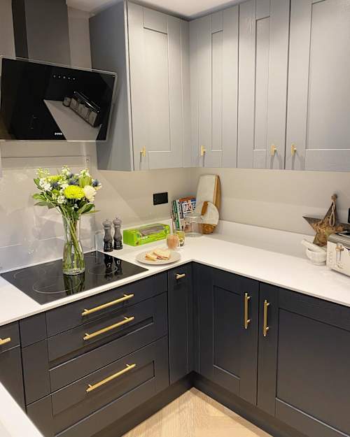 Dunham Kitchen Range | Magnet