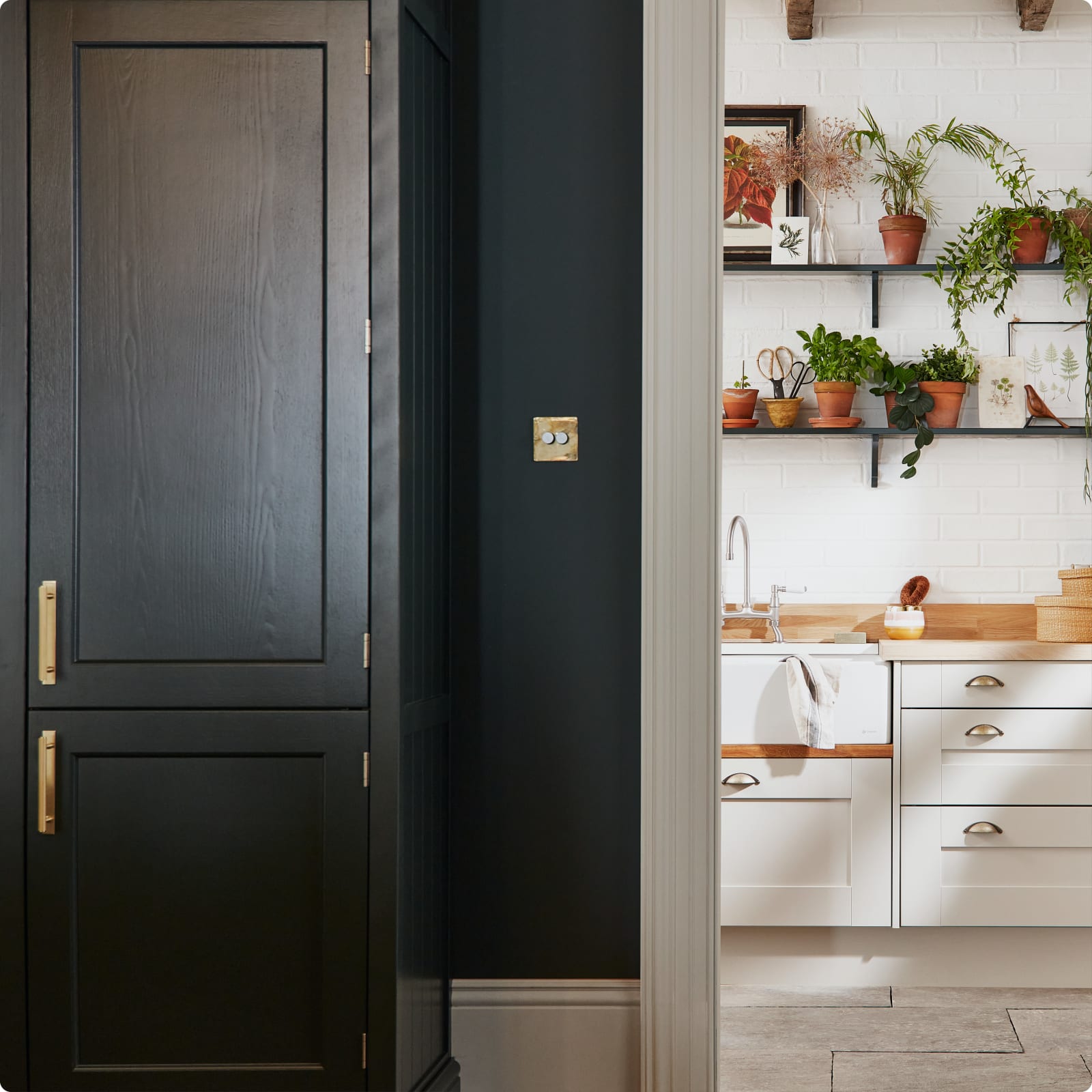 Fitted kitchen specialists | Kitchen design experts | Magnet Kitchens