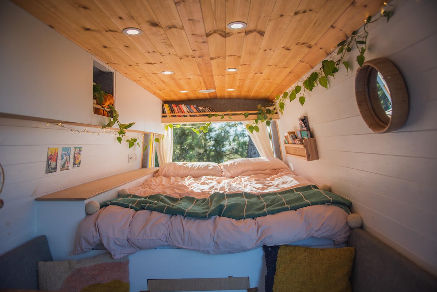 We explain exactly how to convert a campervan - nohma.com - Van ...