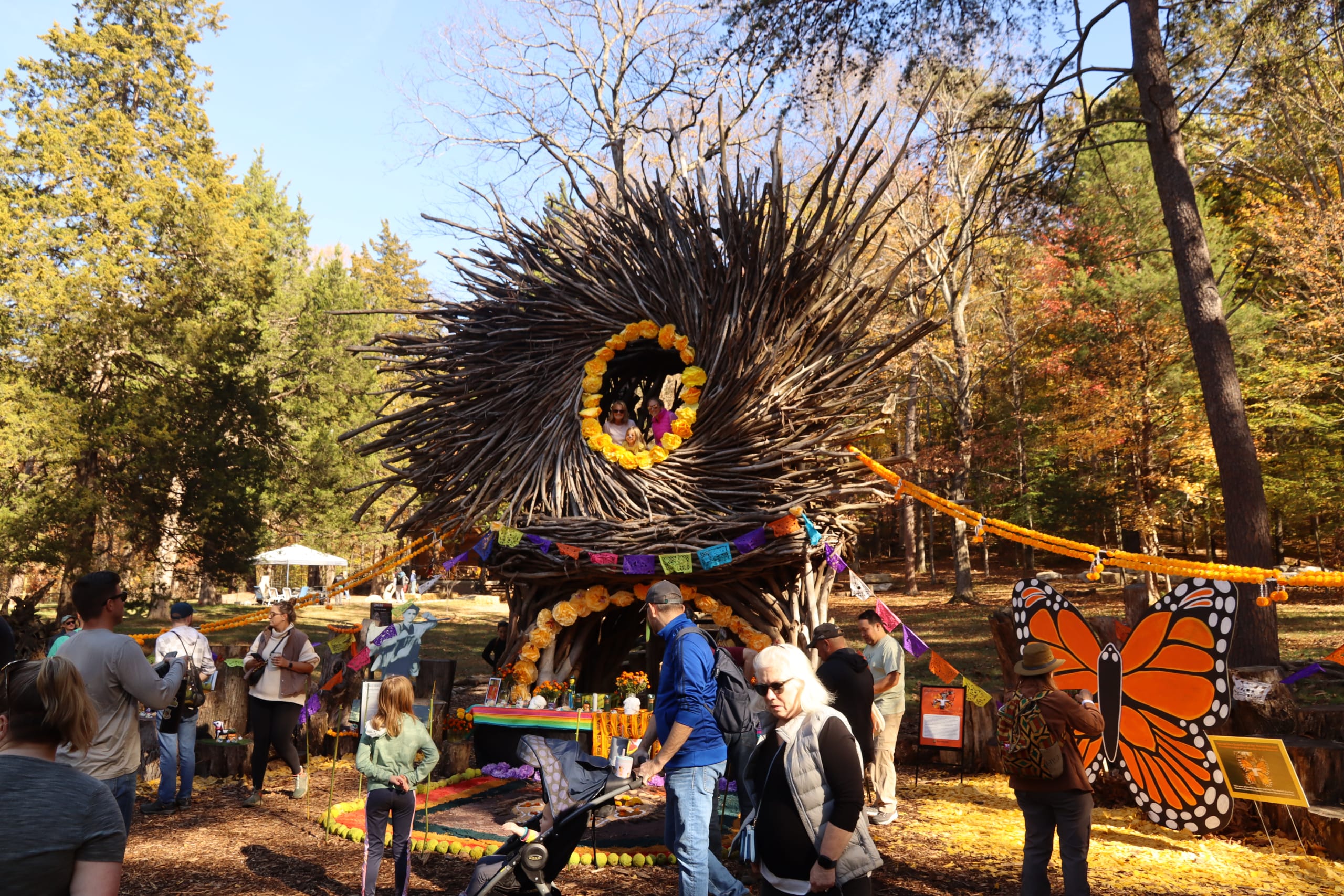 Ofrenda for Día de Muertos at 2024 ColorFest | Bernheim Forest and ...