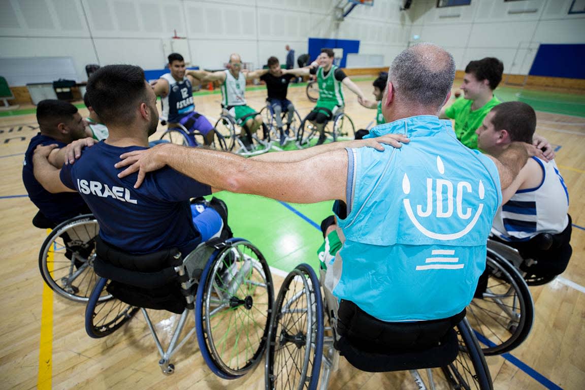 Unlimited Impact for All Israelis | JDC Archives