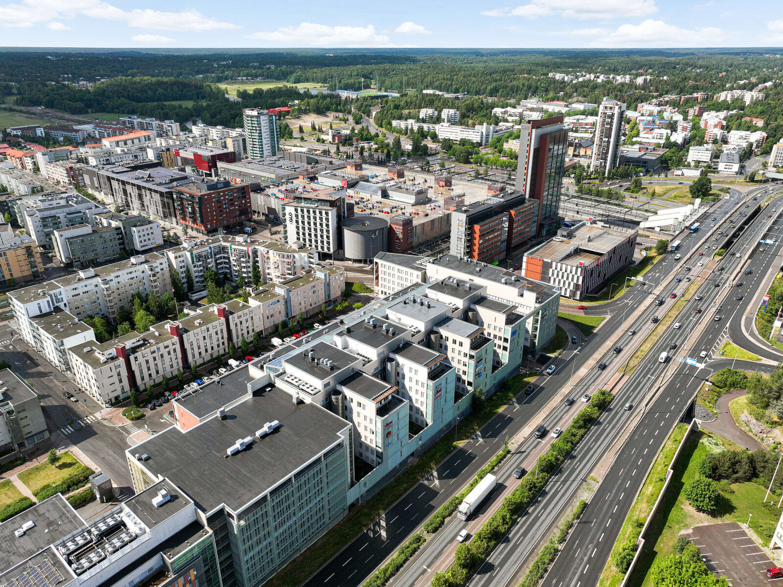 Alberga Business Park, talo C Bertel Jungin aukio 5, Espoo - eQ Toimitilat
