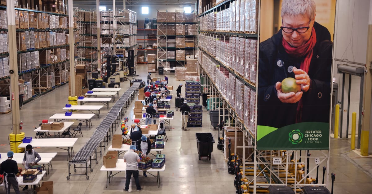Where to Find — and Offer — Food Assistance in Chicago - City Cast Chicago