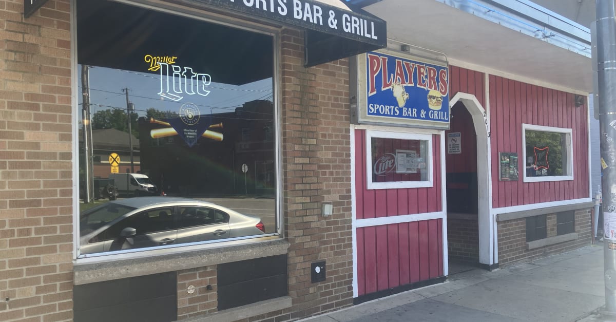 The Best Sports Bars in Madison - City Cast Madison