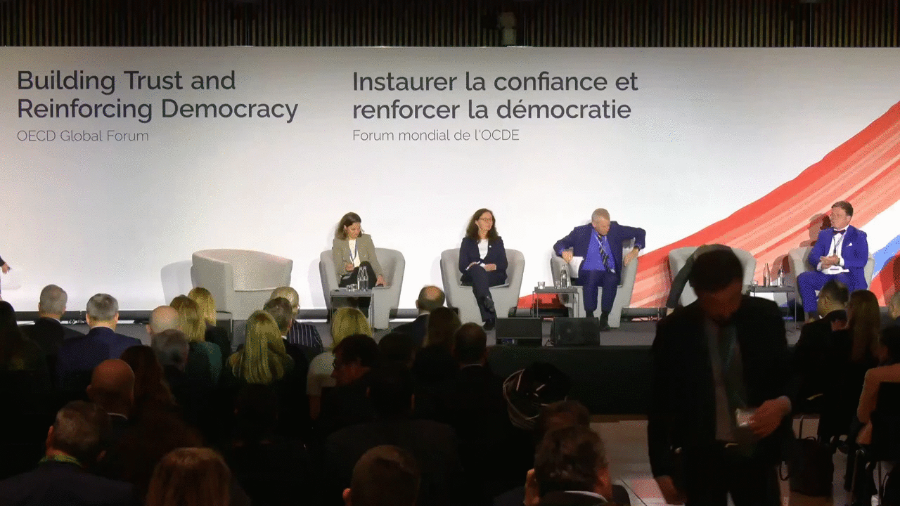 OECDgov Plenary Session 2: Strengthening information ecosystems and ...