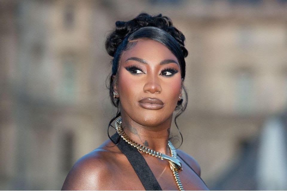 Aya Nakamura explose les compteurs et devance Beyoncé et Drake