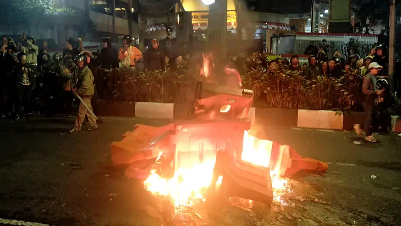 Kronologi Demo di Malang 29 hingga 30 Agustus 2025 | BlokBaca