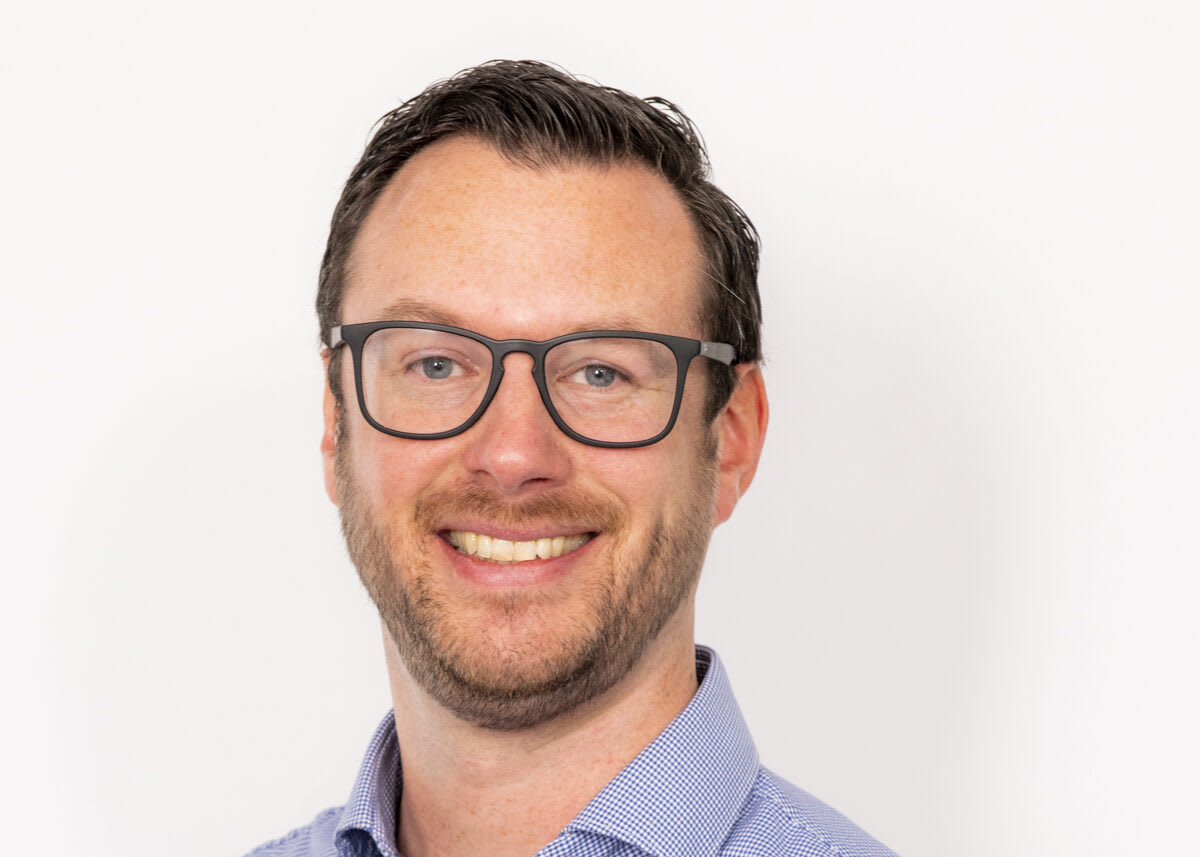 Photonics R&D revolutionized - Active Alignment - Etteplan