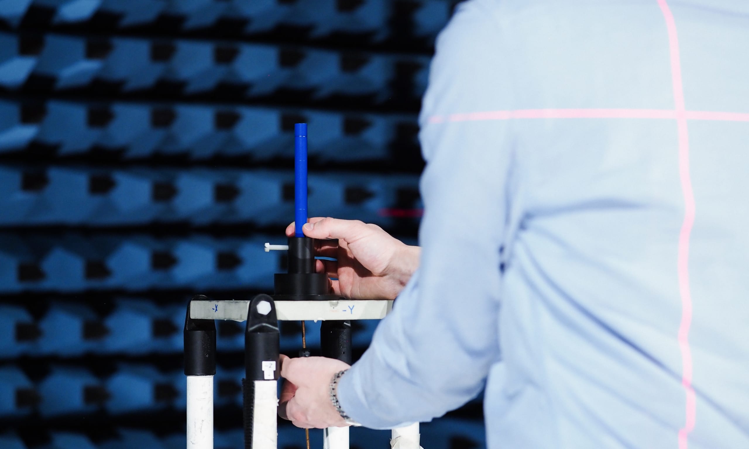 Antenna and IOP Testing - Etteplan