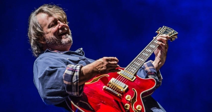 Happy Birthday John Bell: Watch Widespread Panic’s ‘Bombs & Butterflies ...