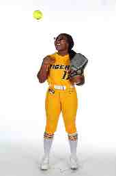 NIL Club for University of Missouri, Columbia Softball Team