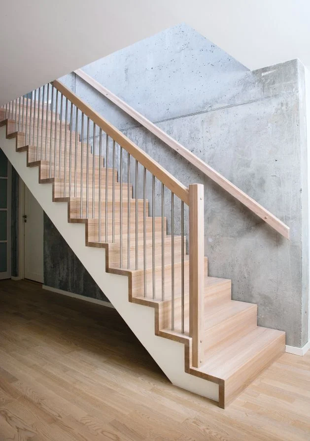 Hev din plass med Snekkern - Unike trapper for hvert hjem