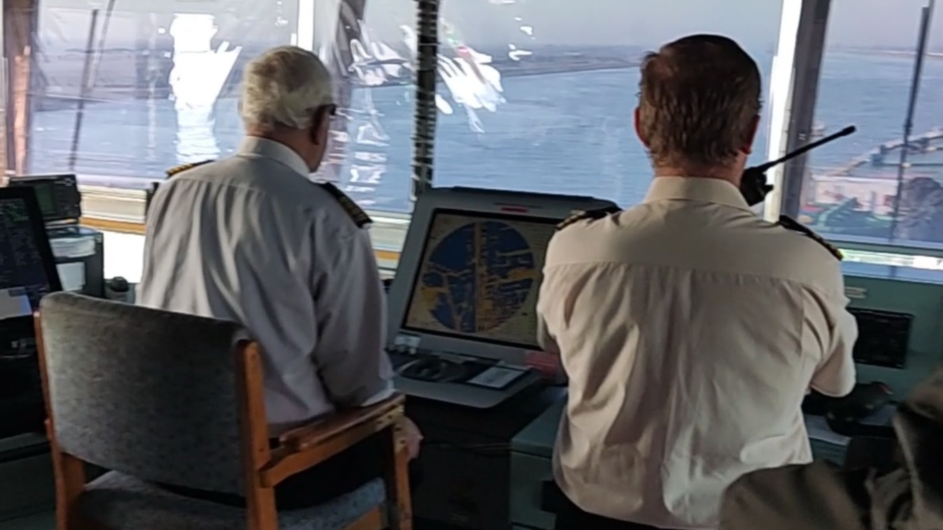 Ship Master and Pilot Relationship on the Bridge