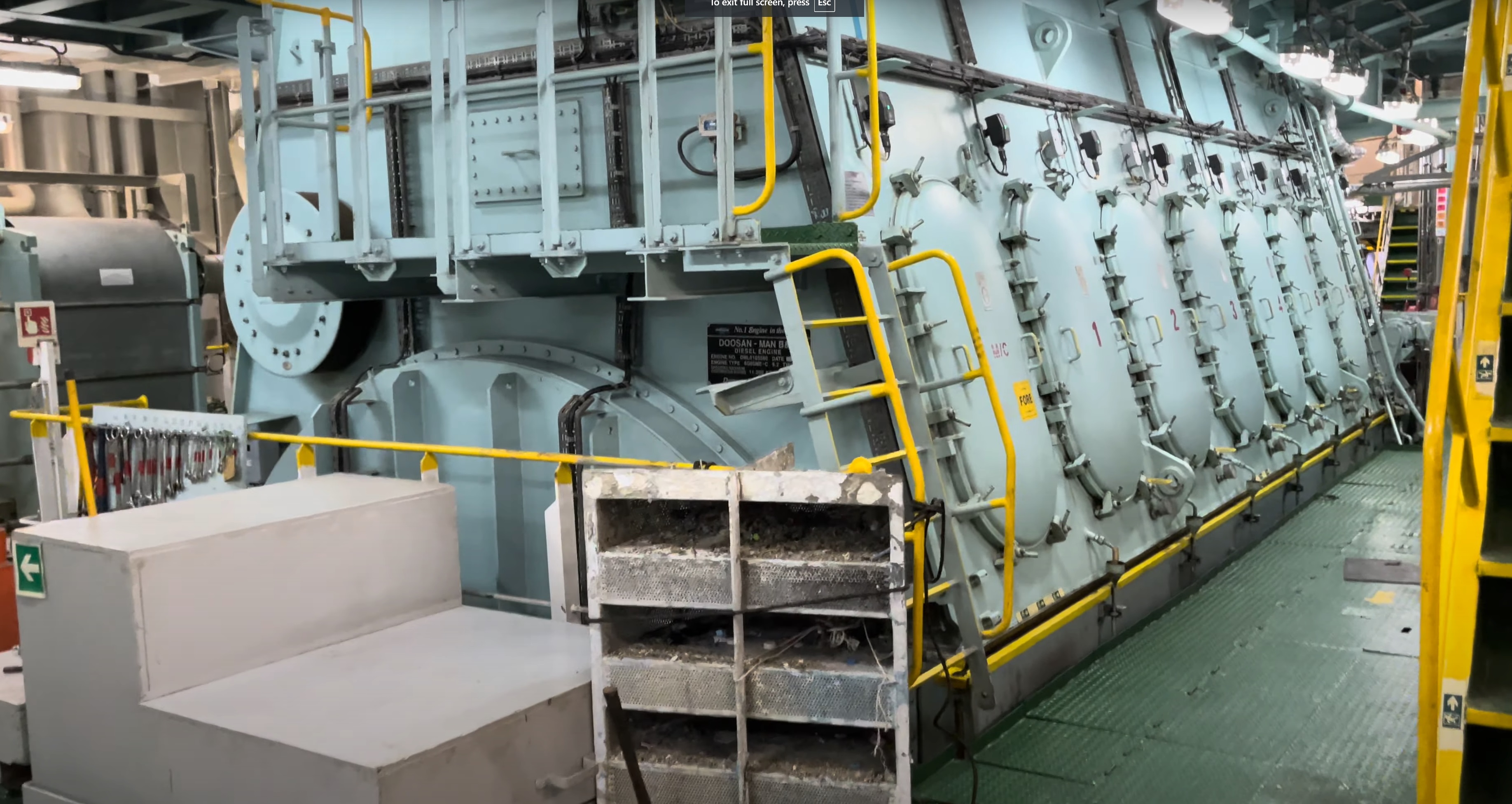 Vessel Marine Engine Main Types and Characteristics