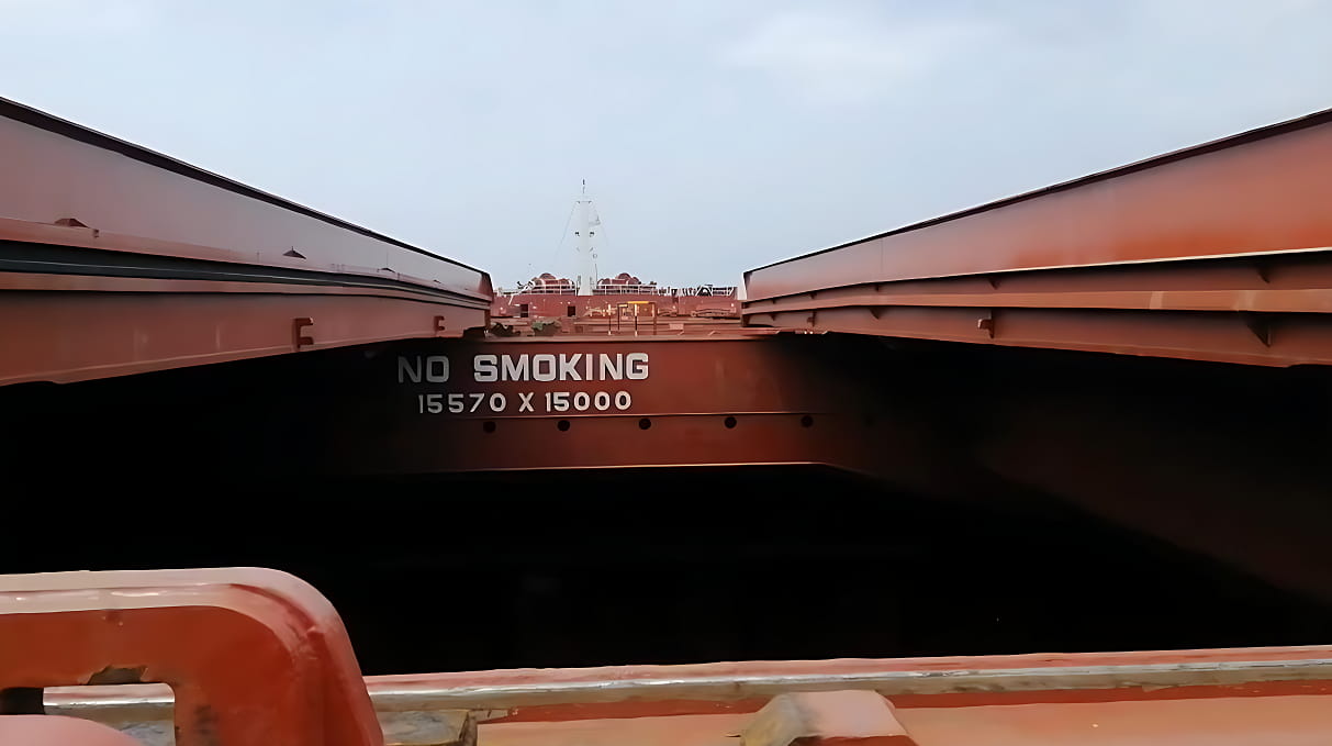 Bulk carrier Hatch Cover Design: Ensuring Sea Cargo Safety