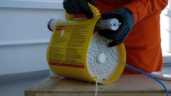 SOLAS 2025 Visual Distress & Line Throwing Regulations