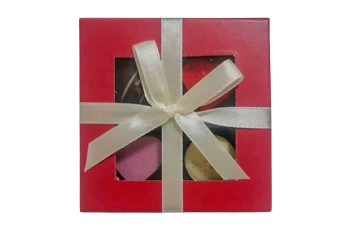 Beyers 4-Piece Chocolate Hearts Gift Box | Katies International