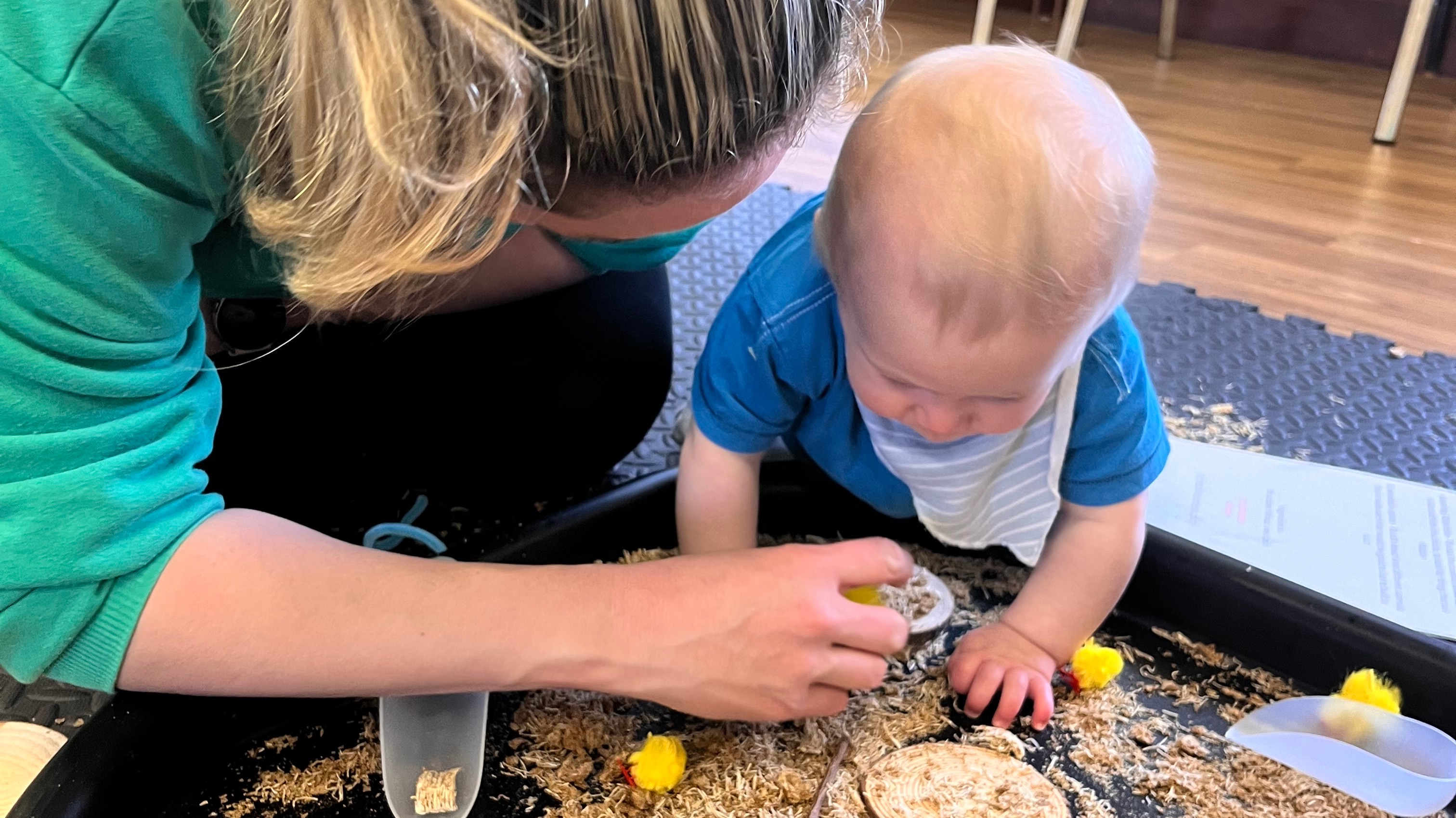 Cheshire Messy Play | Pebble