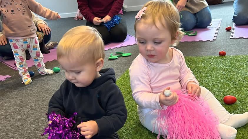 SEPTEMBER: Mini Tots Music (1-2 years) | Pebble