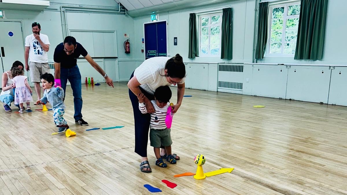 Mini Crickets - Winter Term 2 | Pebble