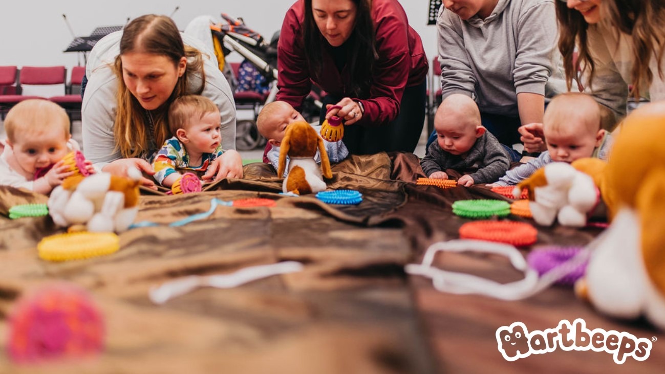 Arbury Baby Bells 🔔 Newborn to Sitting (Subscription) | Pebble