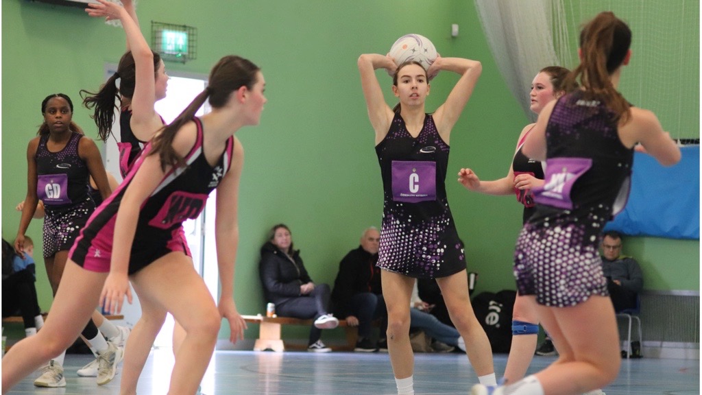 Complete Netball U13-U16 | Pebble