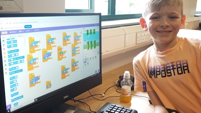 ComputerXplorers Bolton & Wigan | Pebble