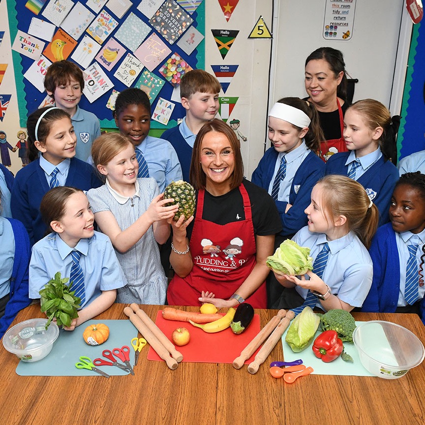 Maney Hill Mon Lunchtimes | Pebble