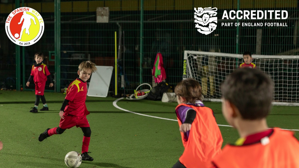 The Spanish Way FC | Pebble