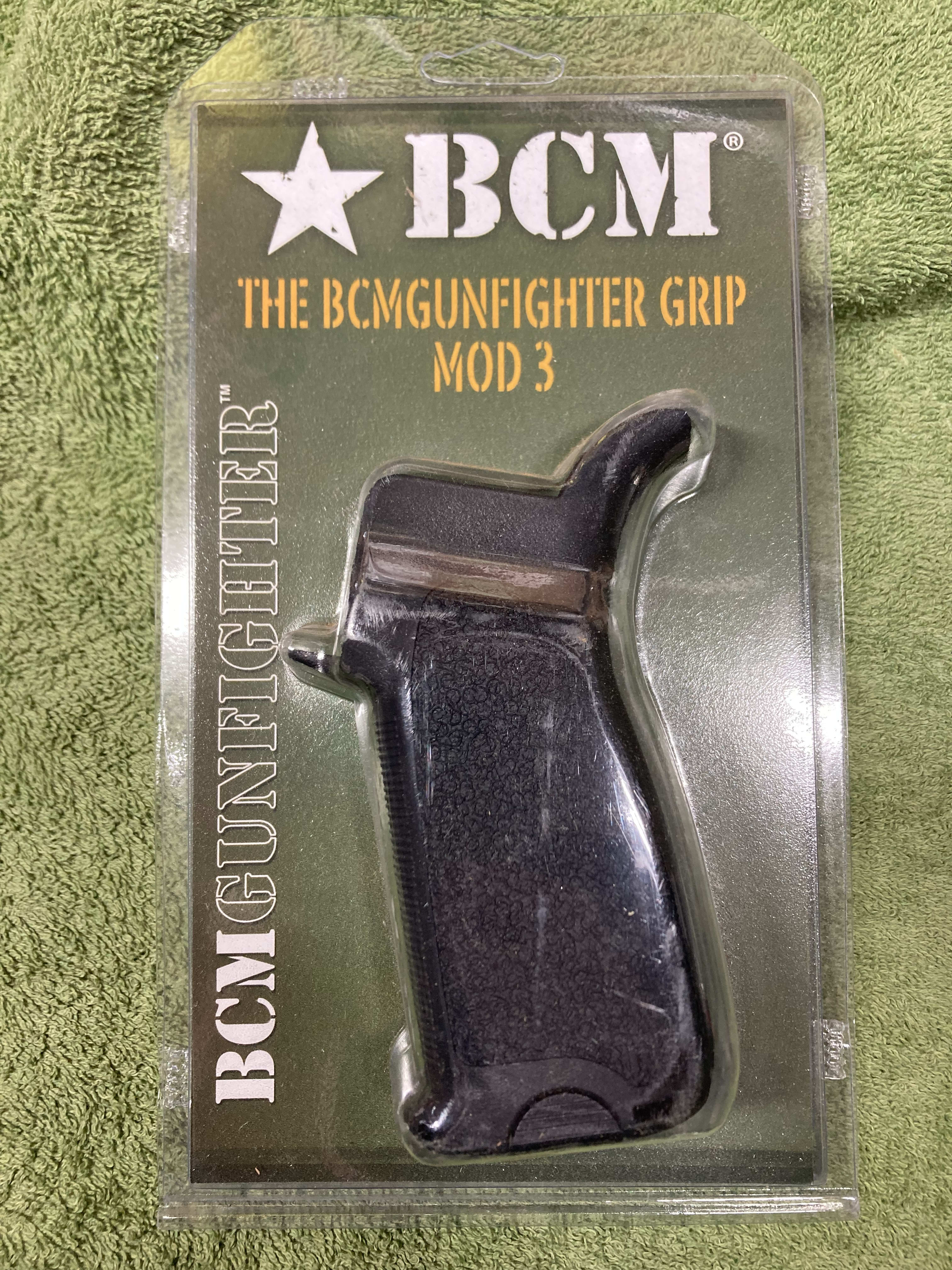 Owen Precision Custom AR/BCM Gunfighter mod 3 grip in black