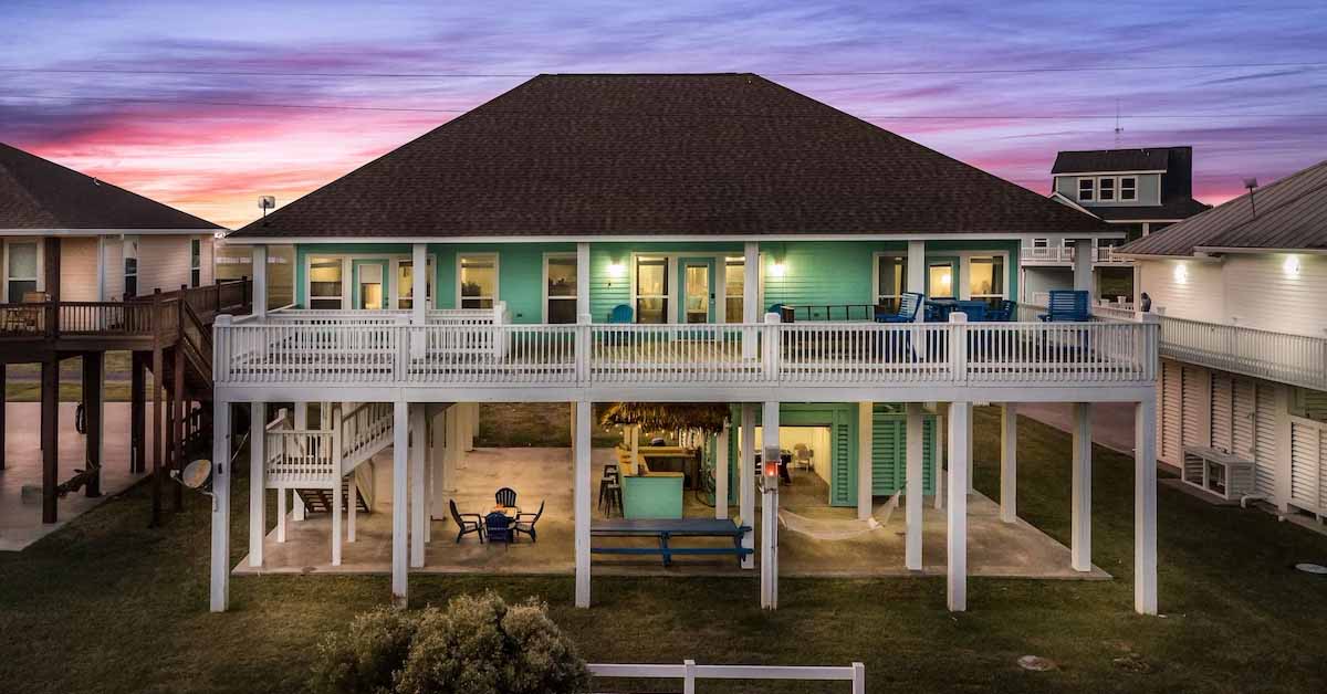 Coconut Paradise- Galveston Vacation Rental Crystal Beach