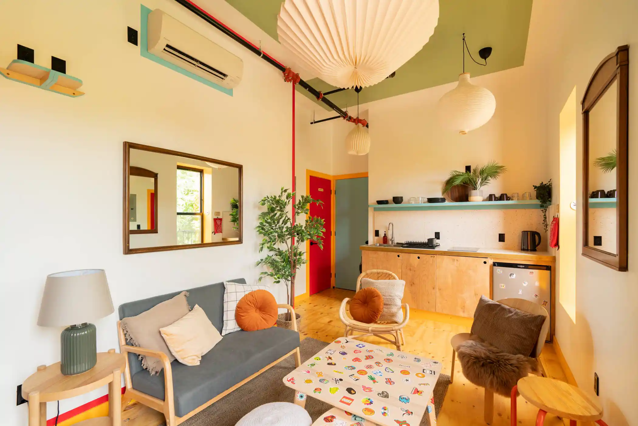 Discover Shared Living Spaces in New York at Crown 120 | Cohabs