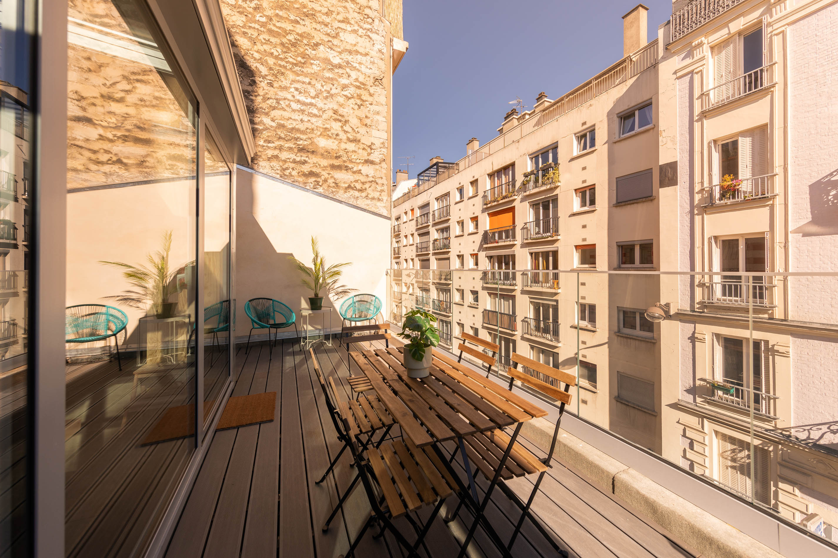A beautiful shared house in Paris with a rooftop - Cohabs Gambetta 11