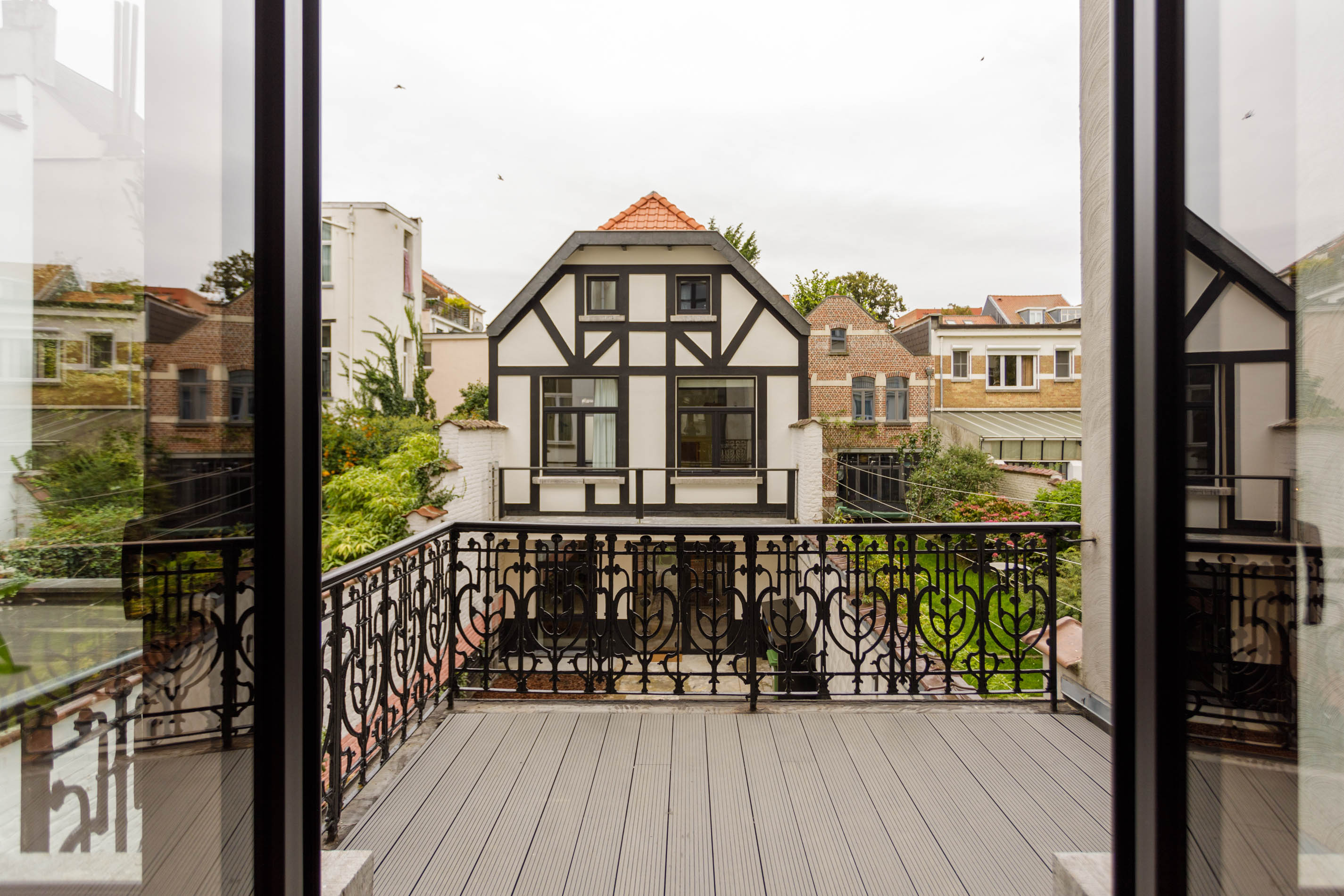 Montgomery 42: Premium Cohabs House in Brussels