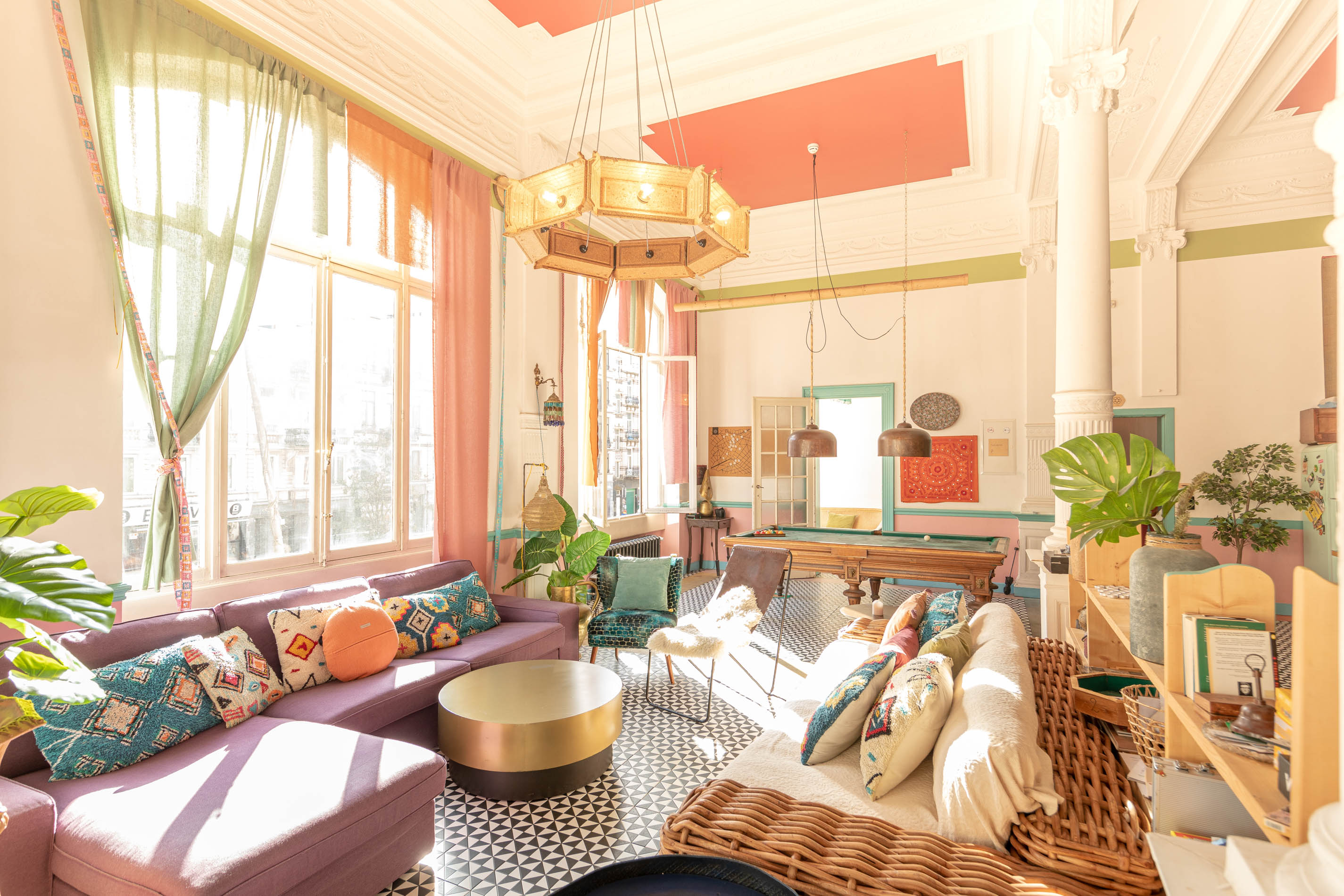 Parvis 16: Premium Cohabitation House in Brussels