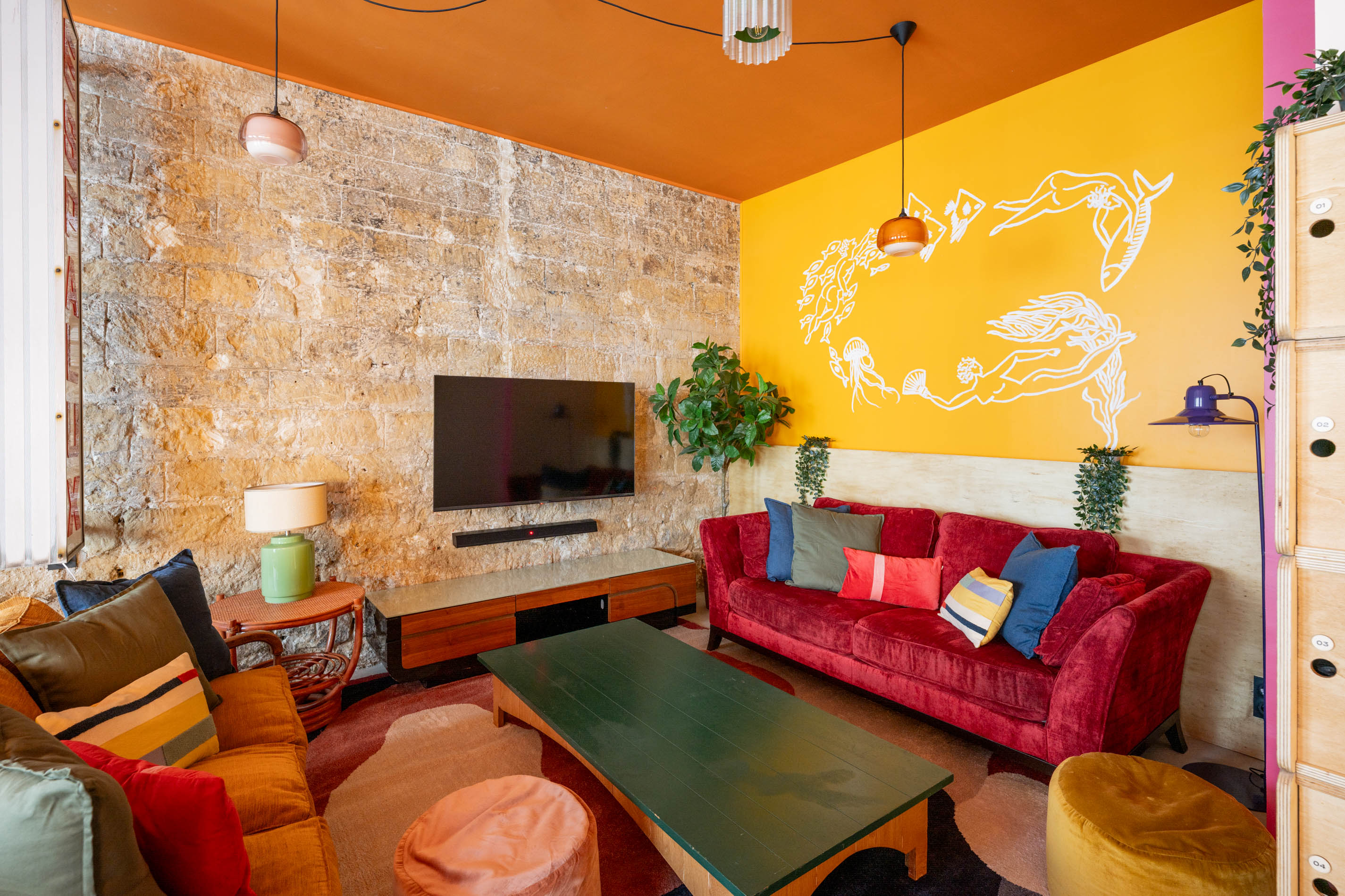 Experience relaxed living in the heart of Paris' 14th.