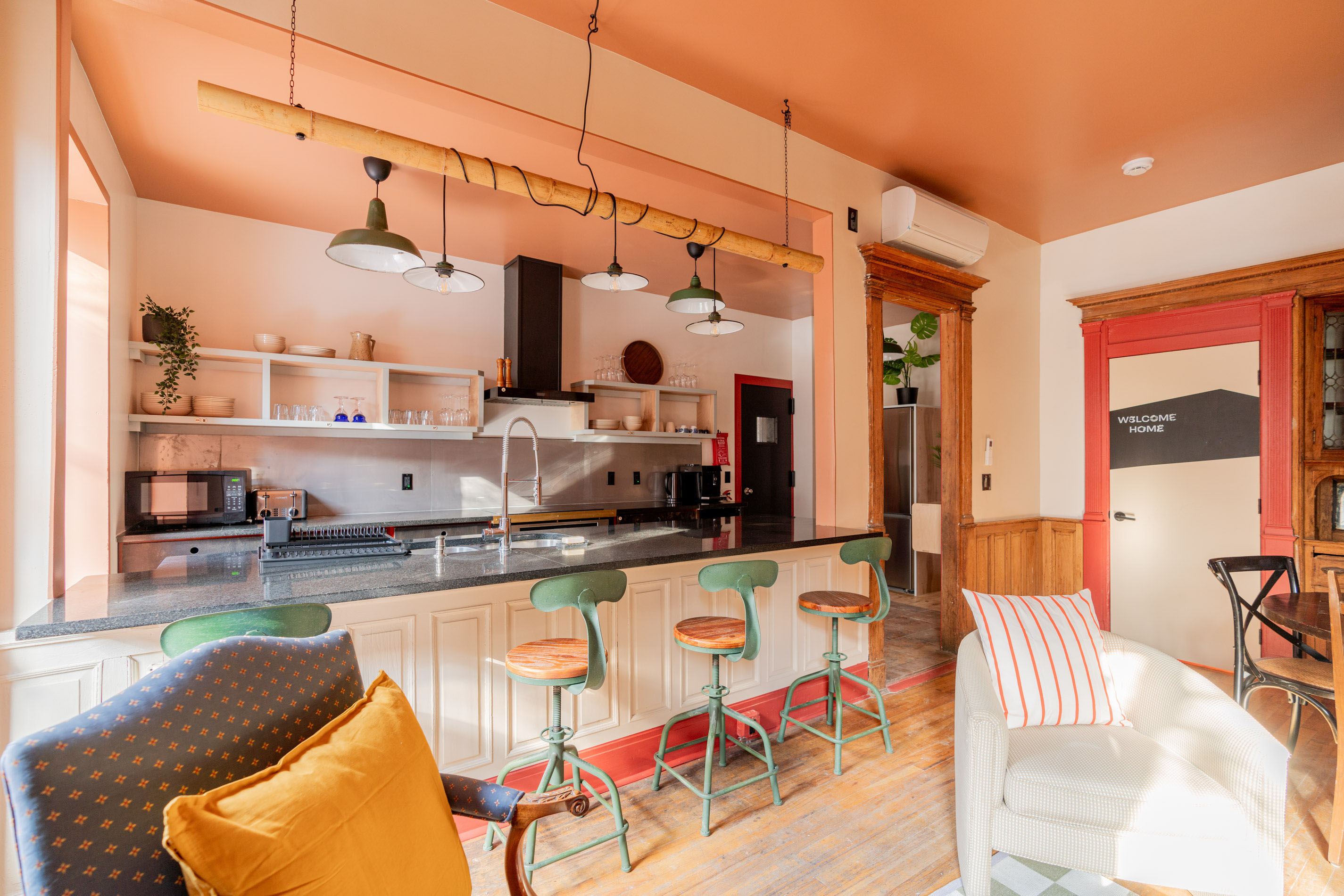 A beautiful shared house in Brooklyn - Move into a fully-furnished coliving home today