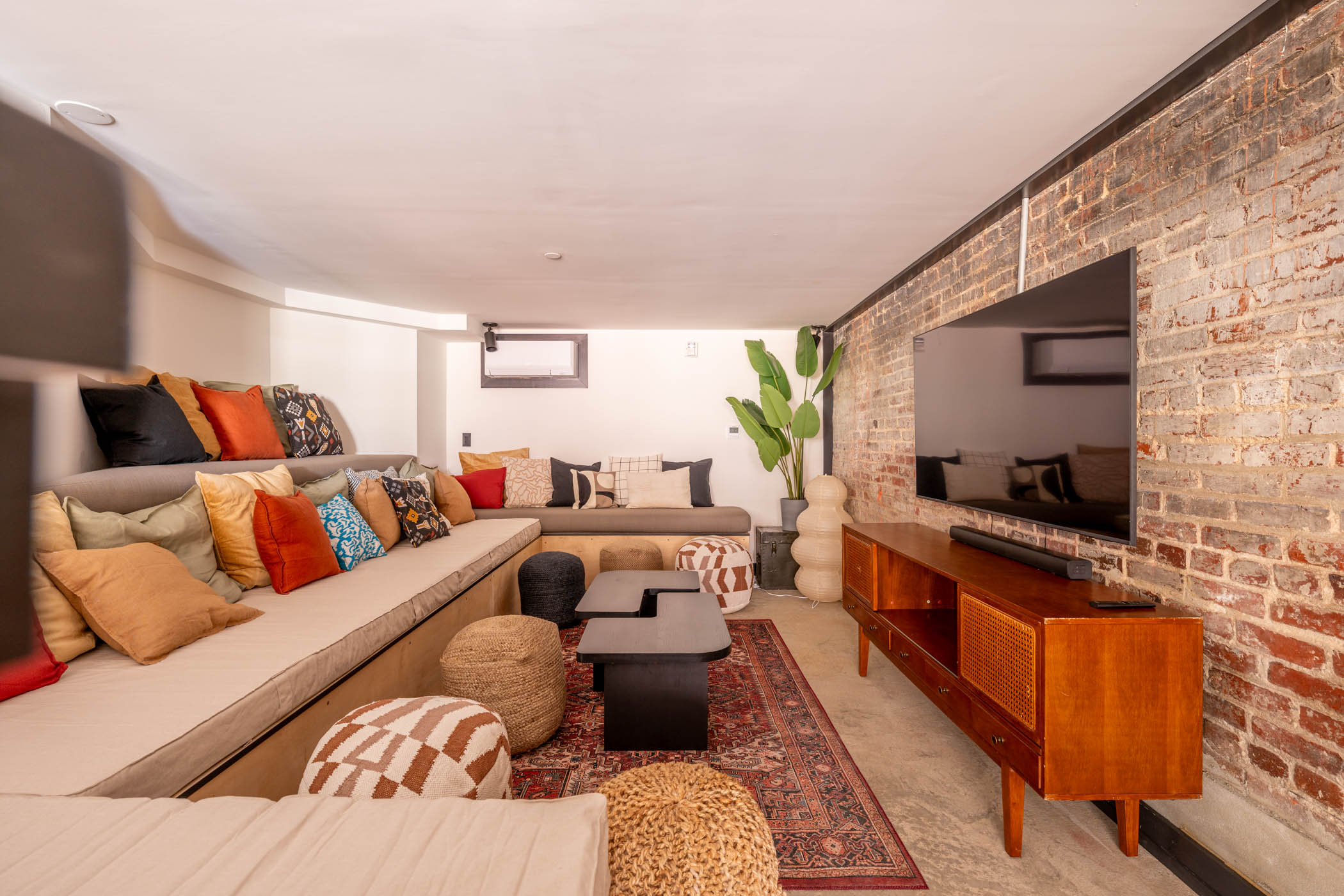 Cohabs™ Columbia 1480 - Coliving Near Meridian Hill Park, D.C.