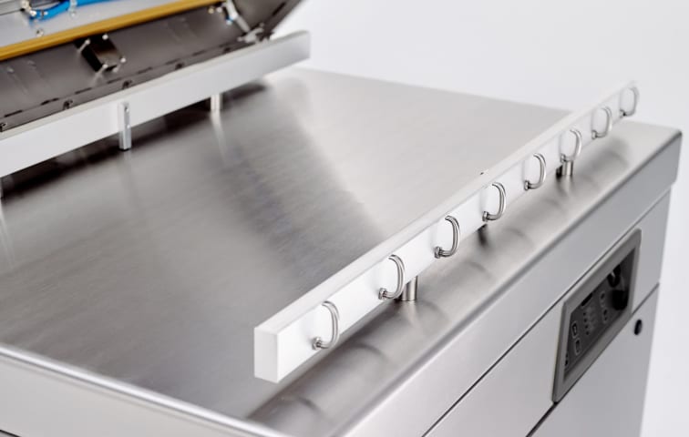 Gas injection with an industrial vacuumpack machine | Henkelman