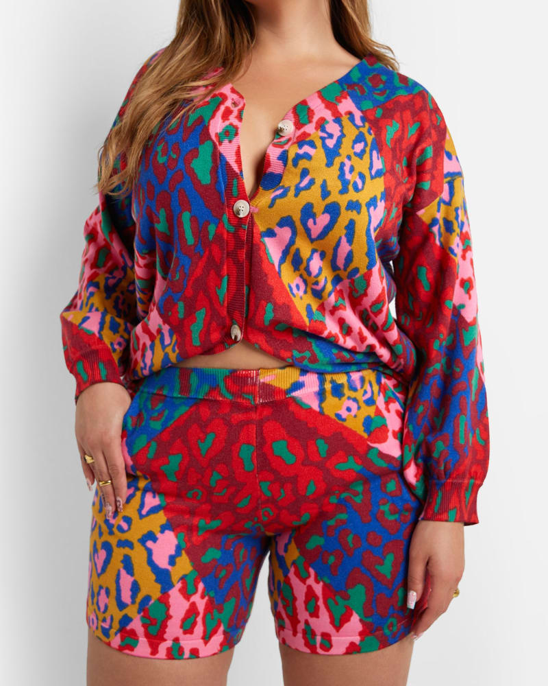 Logan Knit Multi Leopard Print Shorts W. Pockets | Multicolor