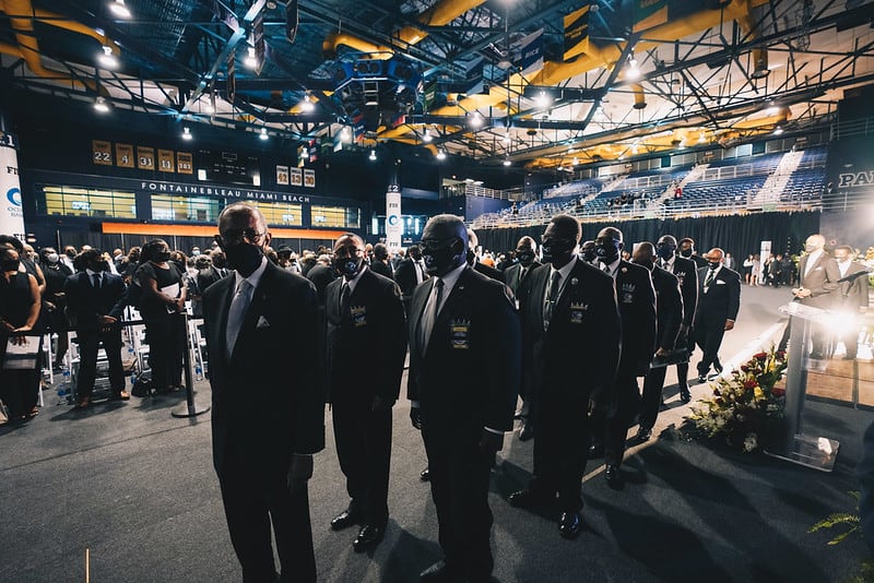 A giant among men, the late Al Dotson Sr. receives an emotional send ...