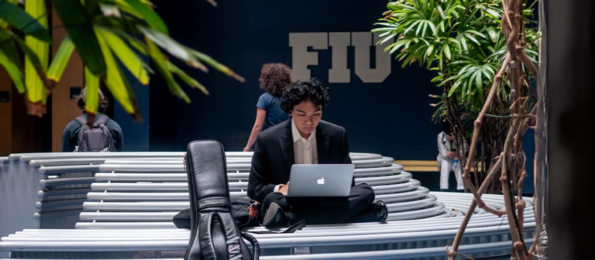 U.S. News & World Report ranks FIU's online programs among the Top 50 ...