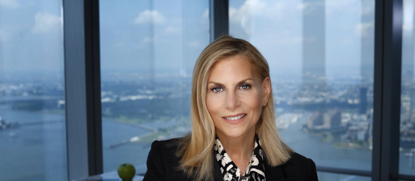 Alumna shares her journey from reporter to Spotify chief content and ...