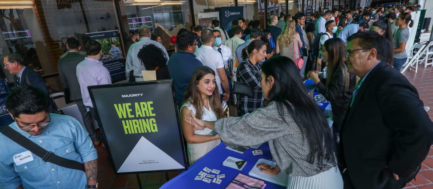 Let's get hired: What you should know to prepare for job fairs in Miami ...